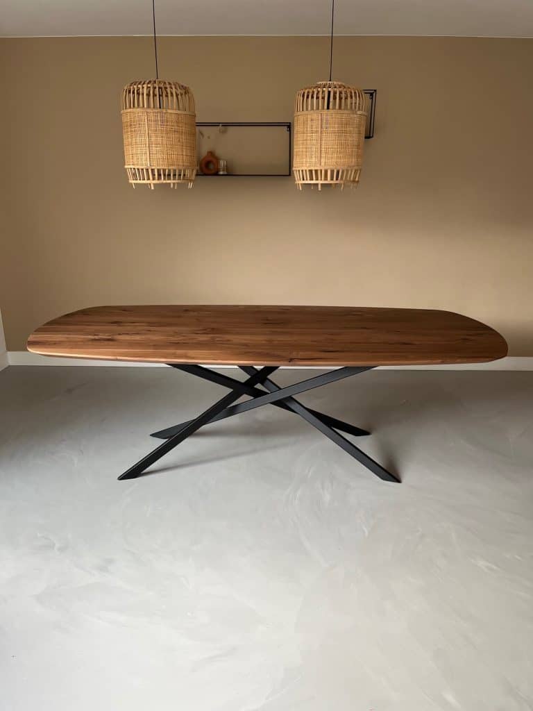 Notenhouten Eettafel Deens Ovaal + 3D Poot - Lok Living